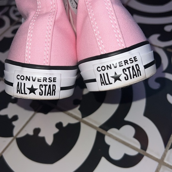 Converse | Shoes | High Top Light Pink Converse Chuck Taylor All Star ...
